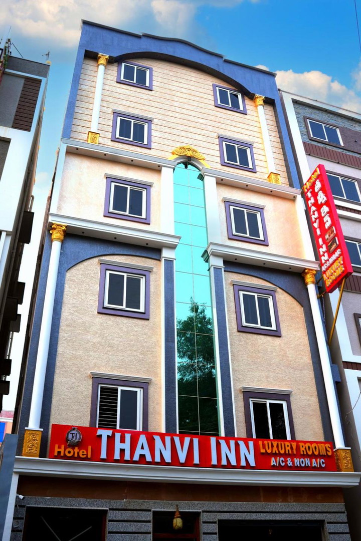 Hotel Thanvi Inn - Guntur