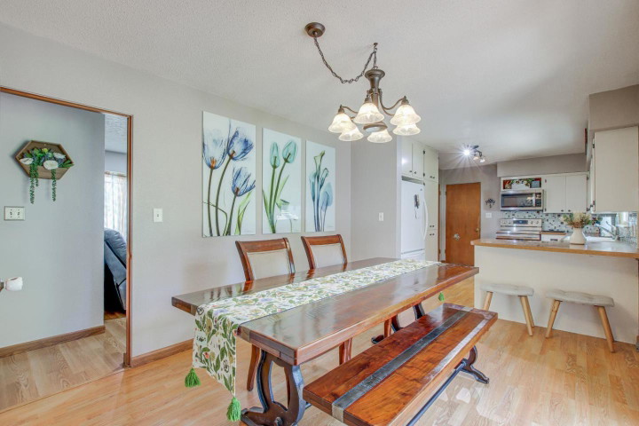 Walk To Park: Waterloo Home W/ Furnished Deck - Cedar Falls, IA
