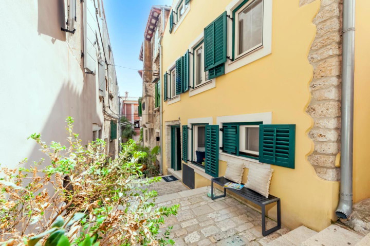 Yellow House Rovinj - Rovinj