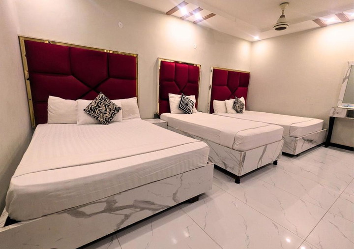 Dove Inn Hotel Wahdat Road - Lahore