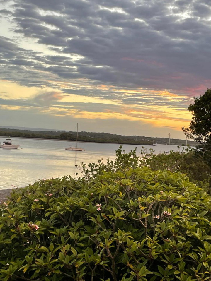 Salt And Sea-renity - Gold Coast