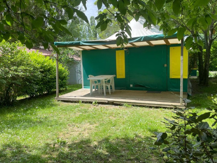 Bungalow 3 Pièces Avec Terrasse - Api-1-52-888 - Ariège