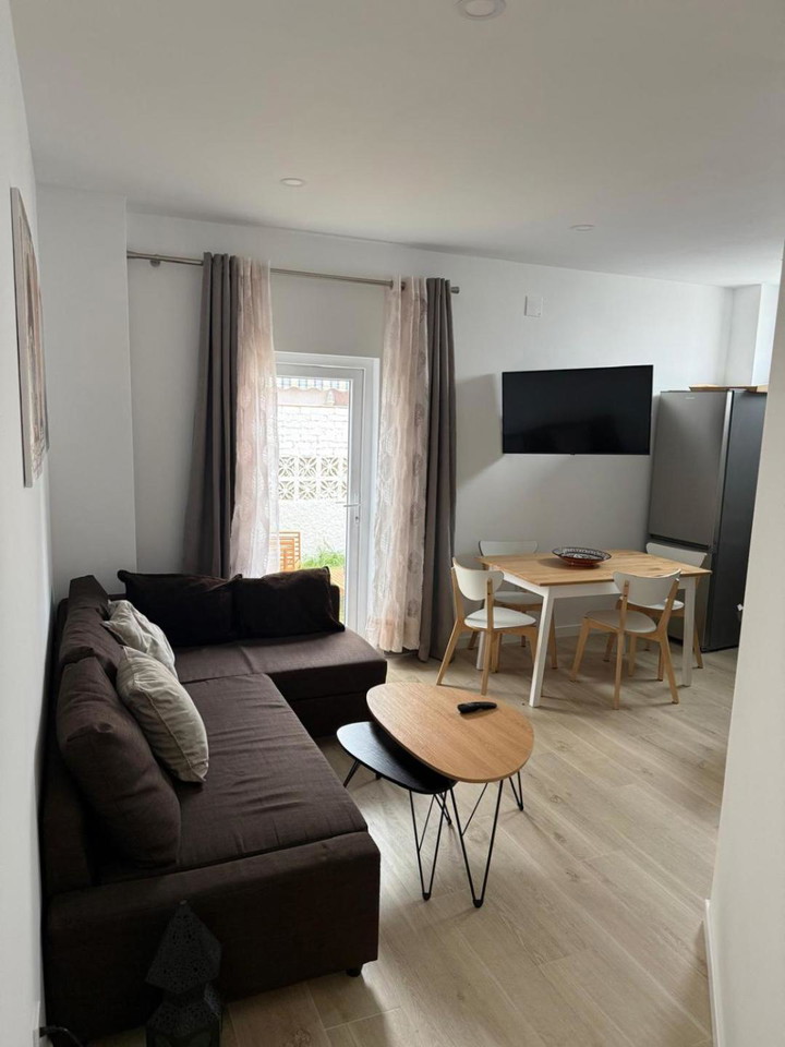 Independent Apartment At Villa Noelia Benalmádena With Private Pool, Garden & Parking - Torremolinos
