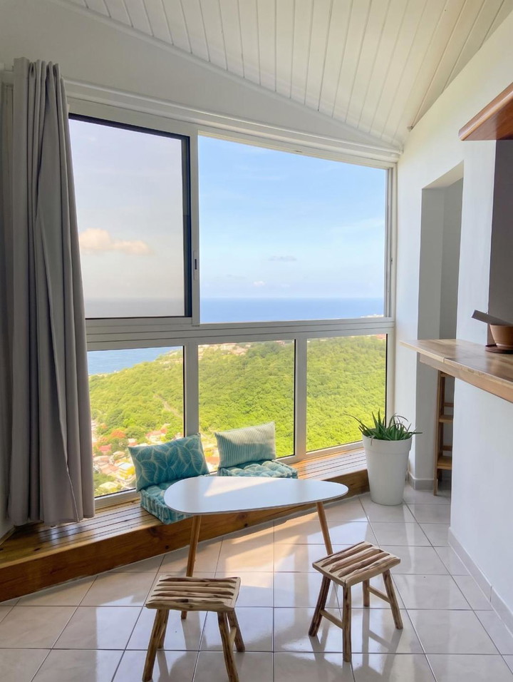 Appartement Charmant Avec Vue Sur Mer à Schoelcher - 90 M², Calme - Fort-de-France