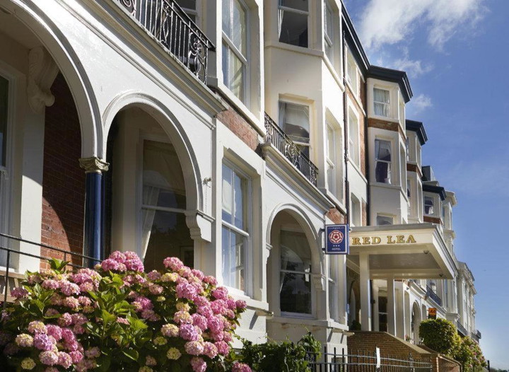 Red Lea Apartments With Pool And Spa - North Yorkshire