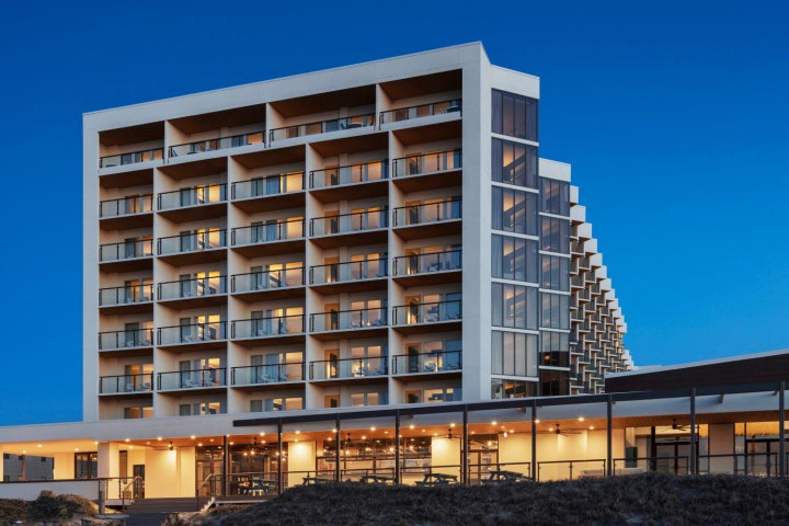 Delta Hotels By Marriott™ Virginia Beach Waterfront Suites - Virginia Beach, VA