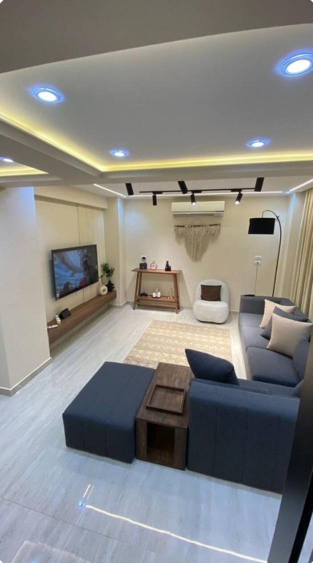 شقه فندقية فاخرة المهندسين شارع جامعة الدول العربية الرئيسي - Giza
