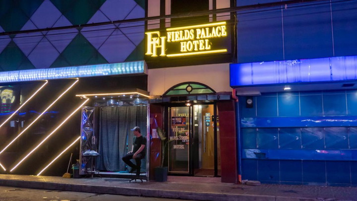 Fields Palace Hotel - Mabalacat