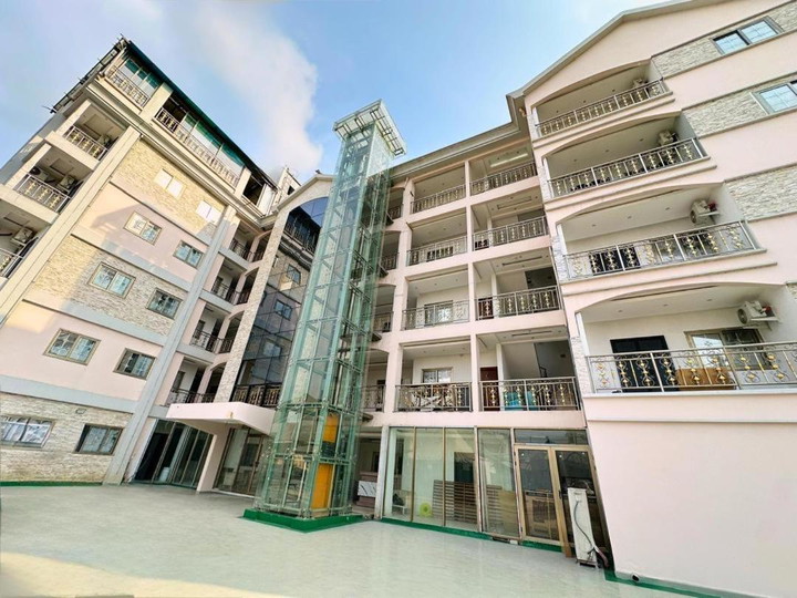 Summit Guest House - Douala