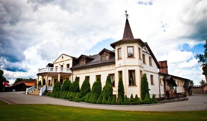 Dworek Dębówko - Mazury