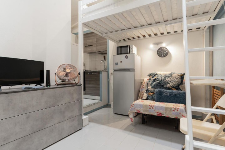 Guesthost - Comfy Apartment In Milan's Centre - Monza