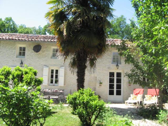 Gite Du Calme 3 Star Bed & Breakfast Cognac - Saintes