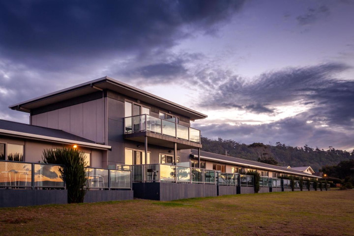 Beachfront Bicheno - Tasmania