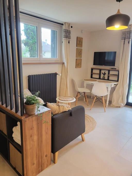 Studio En Rez-de-jardin - Lot