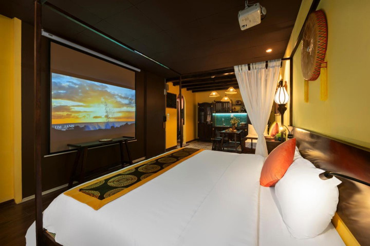 Old Quarter Lux Boutique Train View Studio Retreat - Hanoi