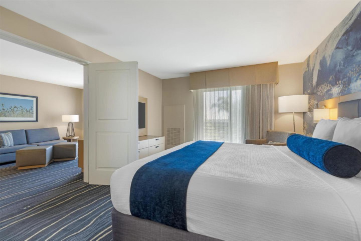 Best Western Plus Marina Gateway Hotel - Imperial Beach, CA