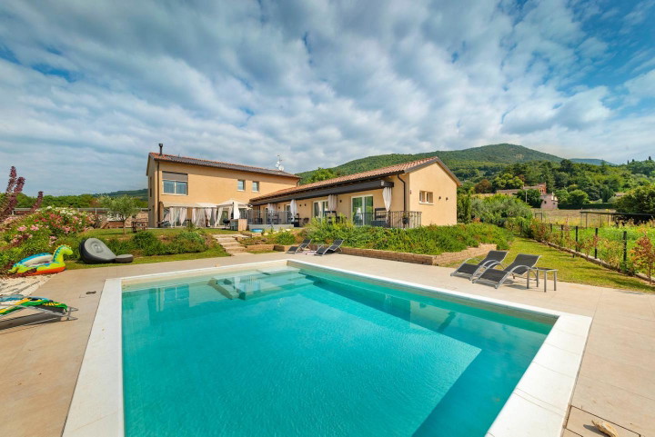 Italianflat - Casa Ulivi Del Garda With Swimmingpool And Free Parking, - Torri del Benaco