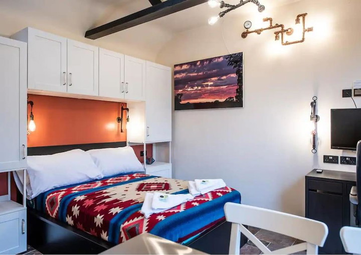 Cosy Countryside Retreat - Woody - Buckinghamshire