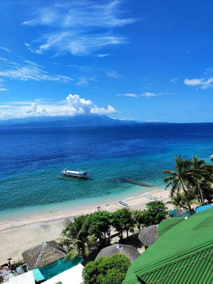 Surface Interval Resort Isla Verde Batangas City - Batangas