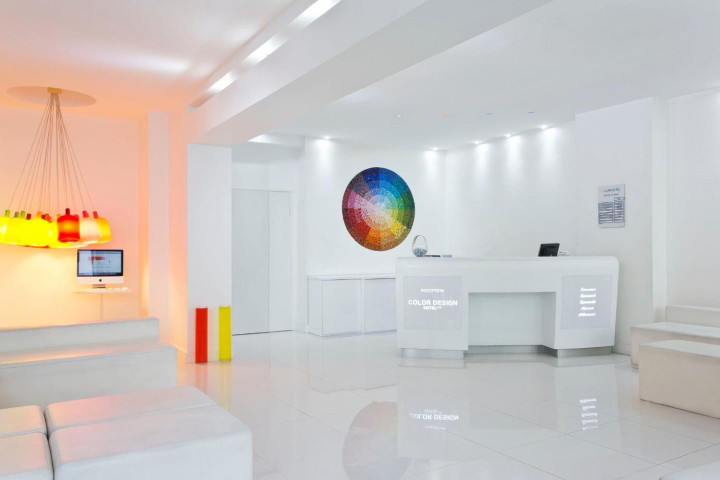 Color Design Hotel - Bobigny