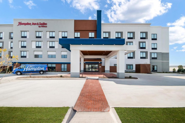 Hampton Inn & Suites By Hilton Irving Dfw Airport North - Grapevine, TX