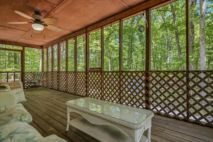 Namba Cabin - Feel The Bliss - West Virginia