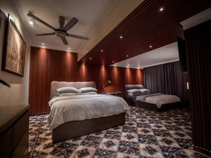 Cozy Homes Sj- Family-holiday-work-bbq- Function- 18pax - Puchong