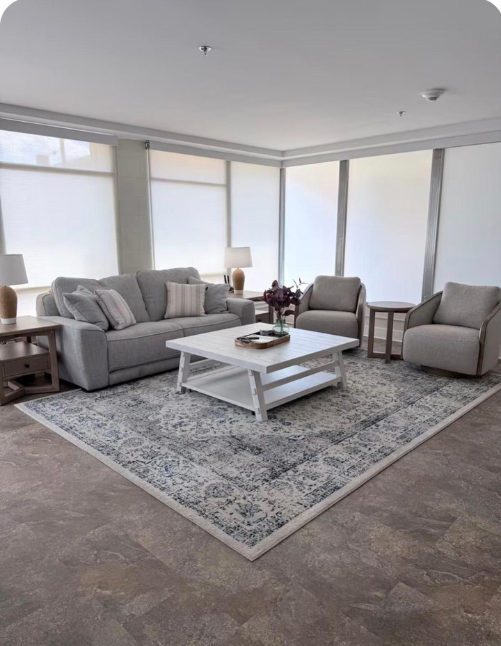 Newly Renovated Apartment With King Bed And Free Parking - Virginia