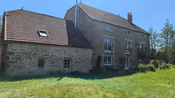 Gîte Appartement De Charme, Ancien Moulin Rénové - Chaumont