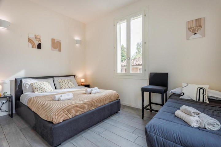 Urban Comfort Stay Near Ferrari Museum & Railway - Modena, Italy
