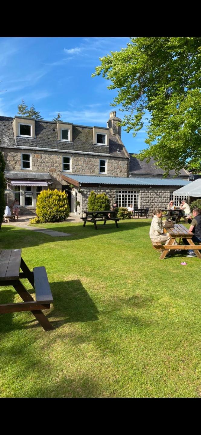 Bennachie Lodge Hotel In Kemnay - Aberdeenshire