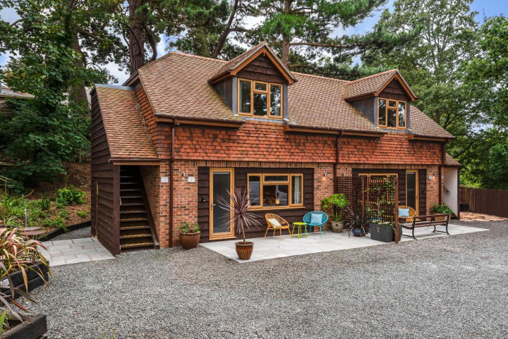 Hamble Retreat House, Studios And Lodge - Fareham