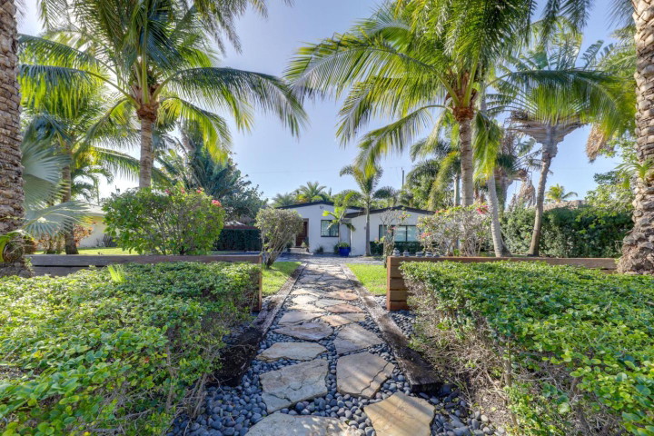 Upscale Home W/ Hot Tub: Walk To Pompano Beach! - Deerfield Beach, FL