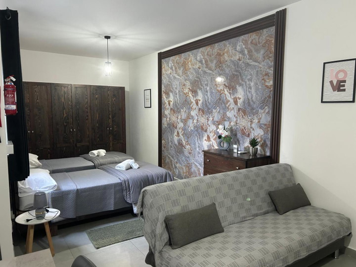 St Gaetans Studio Apartment 6a - Malta International Airport (MLA)
