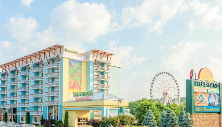Margaritaville Island Hotel - Sevierville, TN