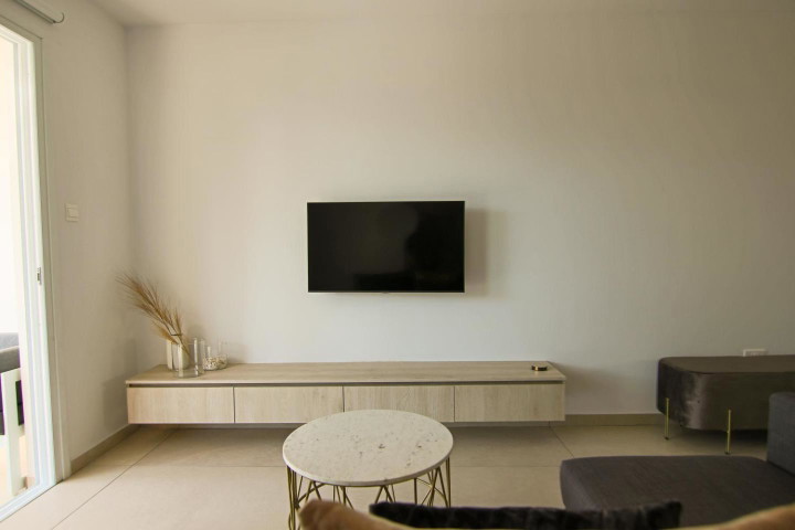 Phaedrus Living Seaview Flat Limnaria 154 - Kato Paphos