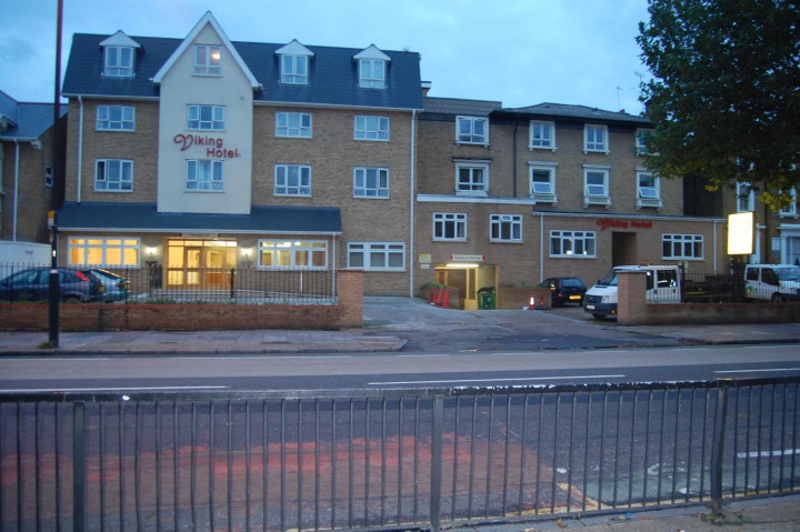 Viking Hotel - Enfield, UK
