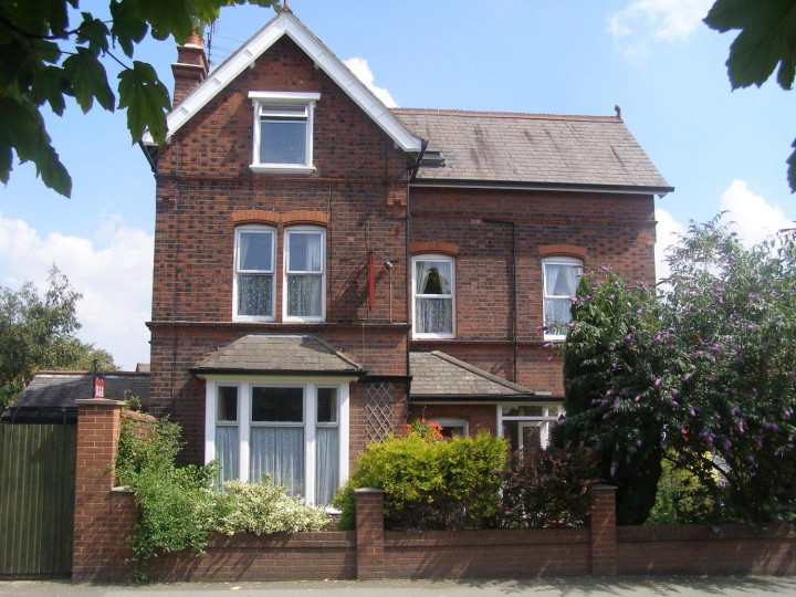 Anton Guest House Bed And Breakfast - Shrewsbury
