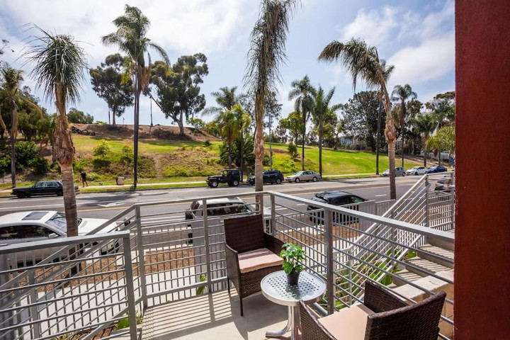 Spacious 1 Bedroom Apartment In Heart Of San Diego - San Diego