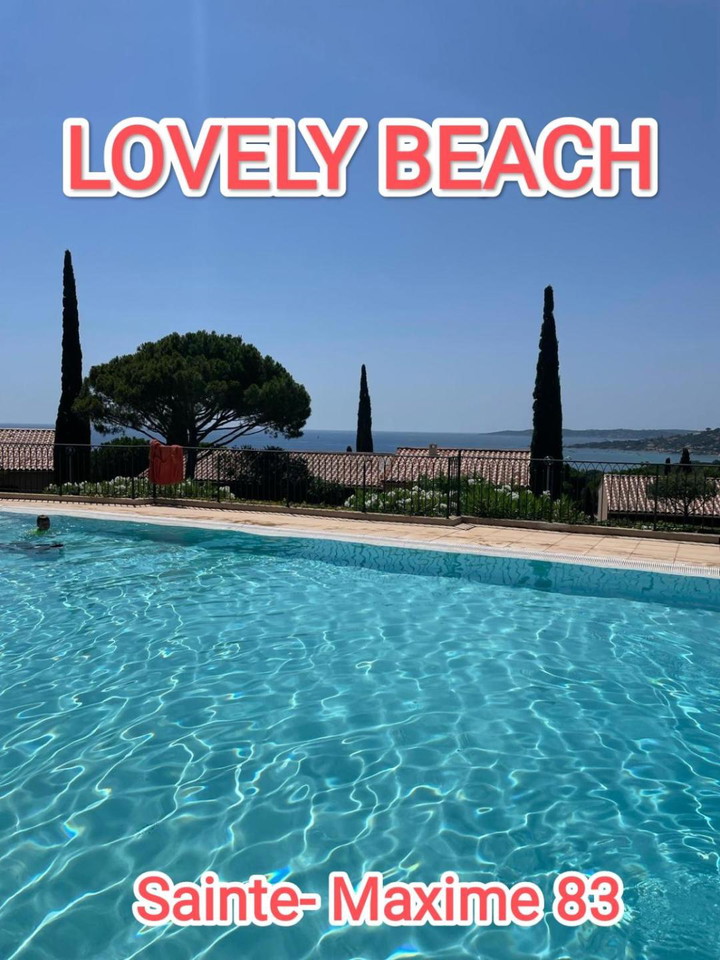 Lovely Beach - Costa Azul