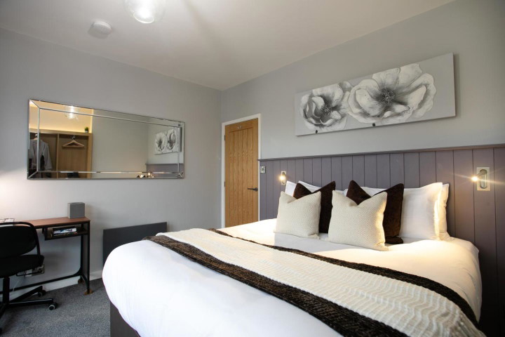 Entire Luxurious 2 Bedroom Flat - Leicester