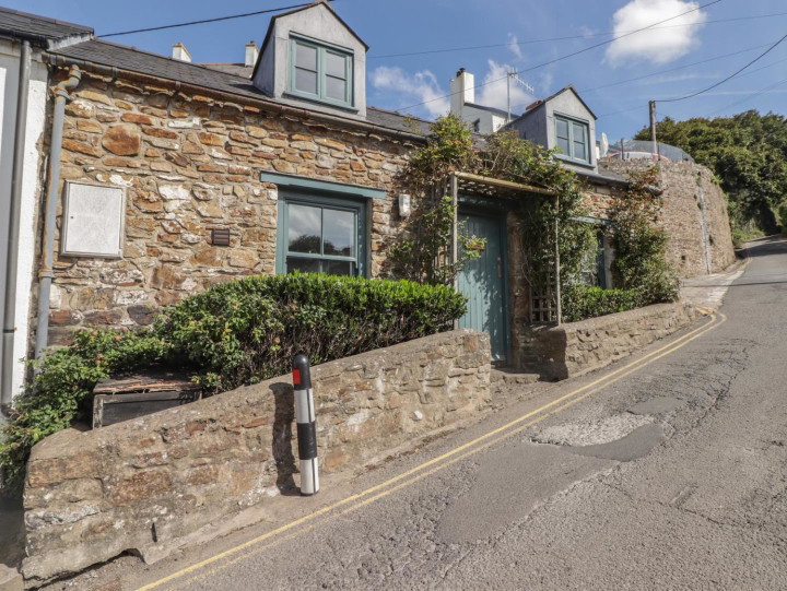 Patty's Cottage - Milford Haven