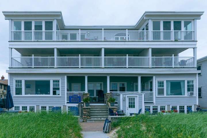 The Beach House - Scarborough, ME