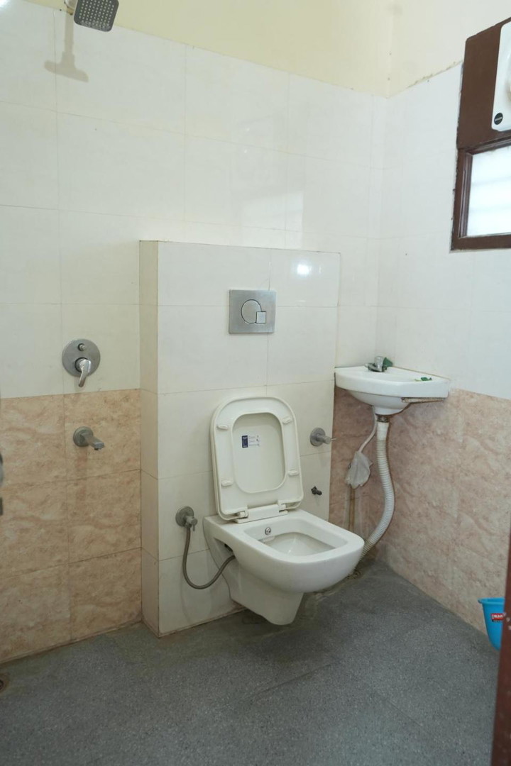 Hotel Hari Sarovar - Kurukshetra