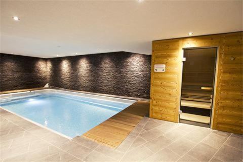 Hotel Mont.lac - Schweiz