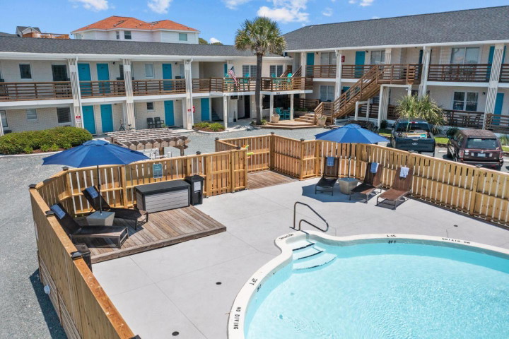 The Beach House At Oak Island By North State Hospitality - Oak Island, NC