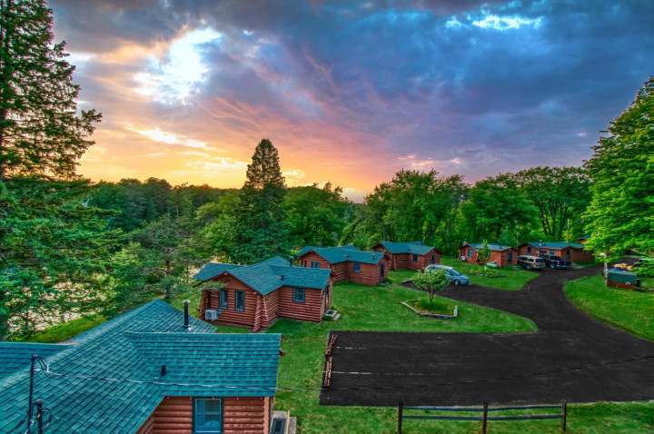 Edgewater Resort - Iron Mountain, MI