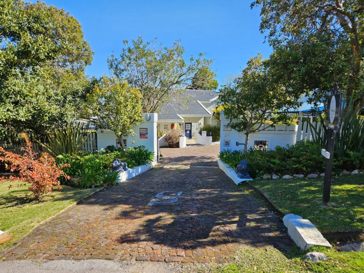 Stannards Guest Lodge 4 Star B&b, Knysna - Knysna