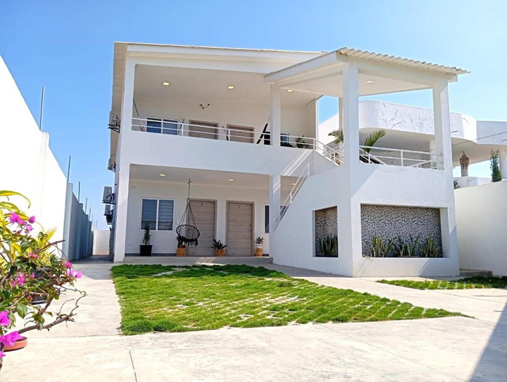 Casa Del Lago Taos Casa Completa Con Piscina Bbq Y Vista Al Lago - Punta Blanca