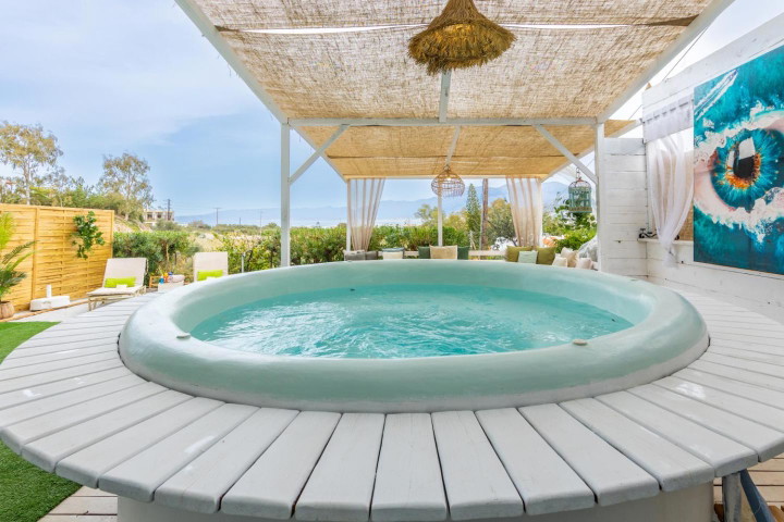 The White Cycladic Style Apt With Plunge Pool - Koutouloufari